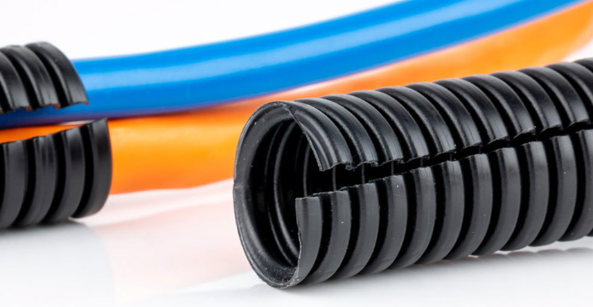 Installing corrugated tubing: depth, installation and number of cables